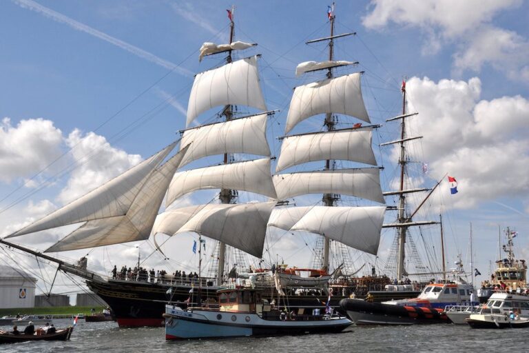 SAIL Amsterdam 2025: Tall Ships, Parades & Things to Do in August ...